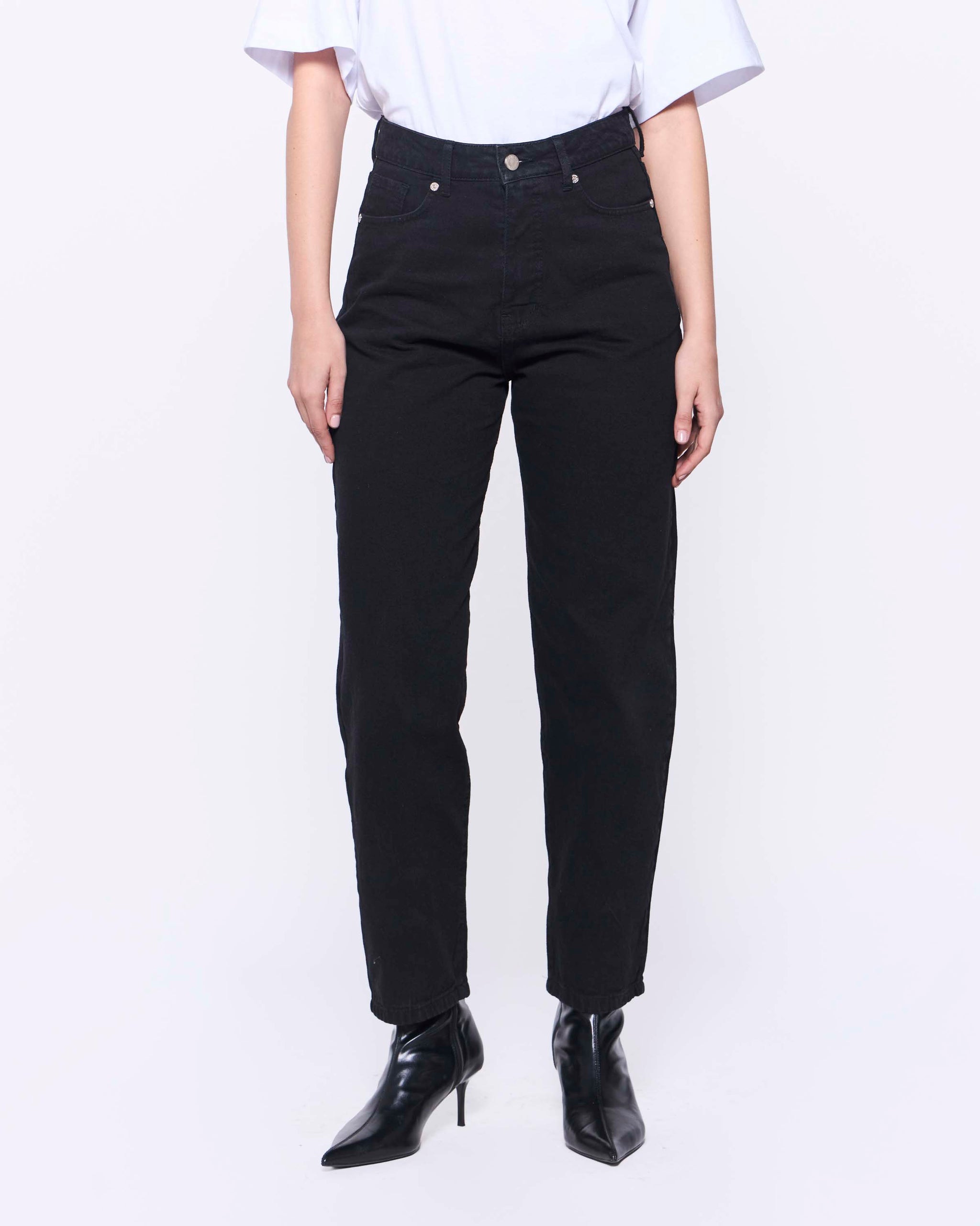 JEANS EMA BARREL NEGRO